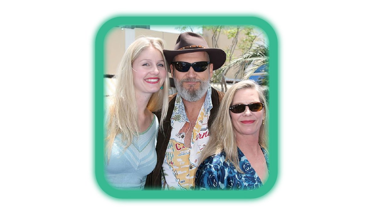 All About Haley Roselouise Bridges: Jeff Bridges' Youngest Daughter ...